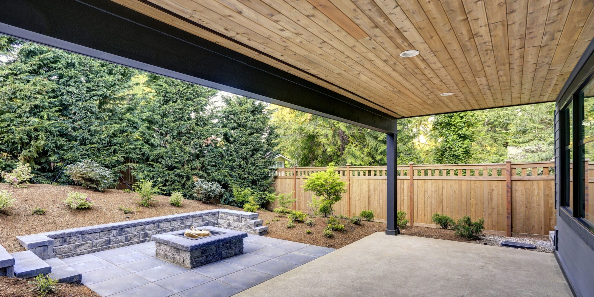 Overkapping aan huis: opties & prijzen [+ Inspiratie]